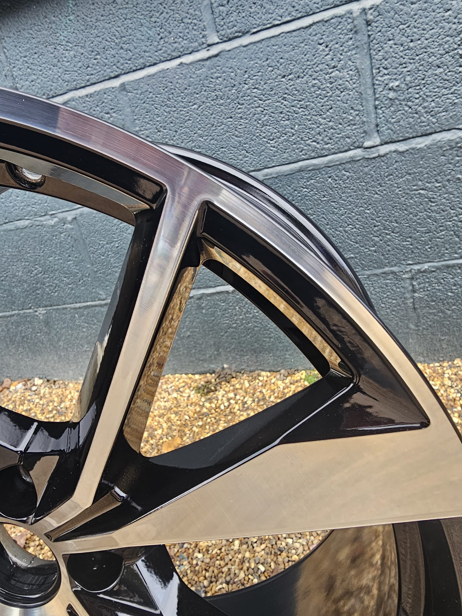 Professional Alloy Wheel Refurbishment & Repairs Kent